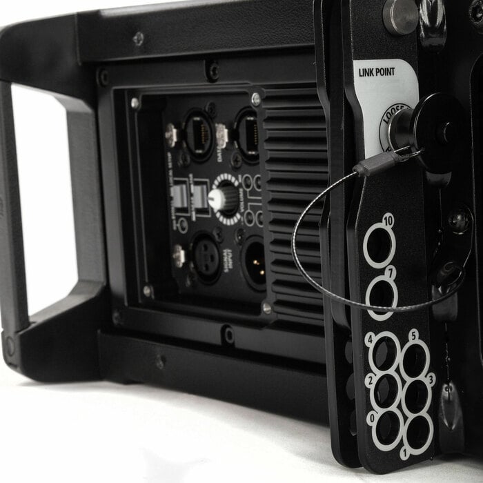 Rcf Hdl 26 A Active 2 Way Line Array Module Full Compass Systems 1434