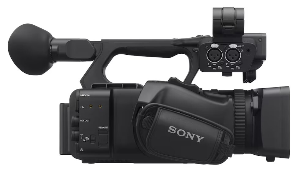 Sony PXW-Z200 4K XDCAM Camcorder with 1 Sony PXW-Z200 4K XDCAM Camcorder with 1